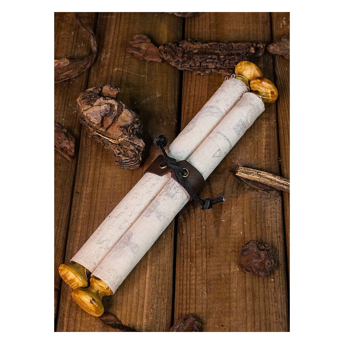 Linen Scroll - Scholar - andracor.com