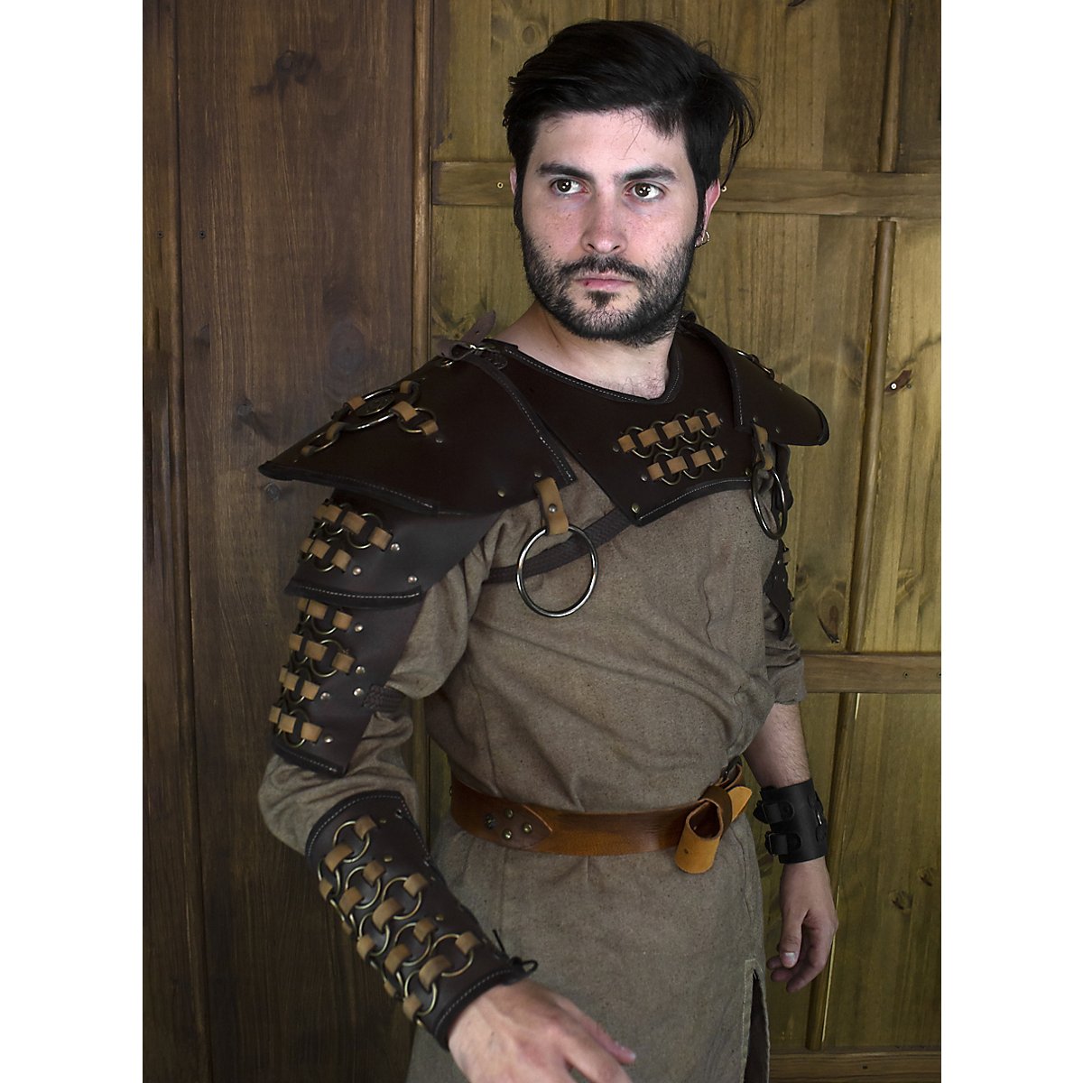 Leather pauldrons - Fighter - andracor.com
