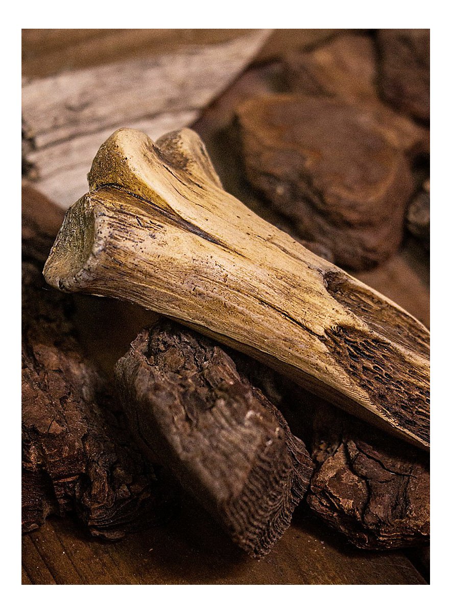 Throwing dagger - Bone Larp weapon - andracor.com