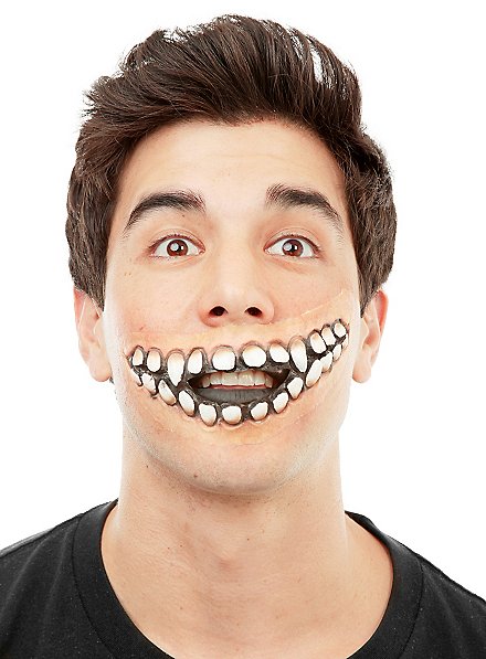 Applicazione in lattice del sorriso inquietante - maskworld.com