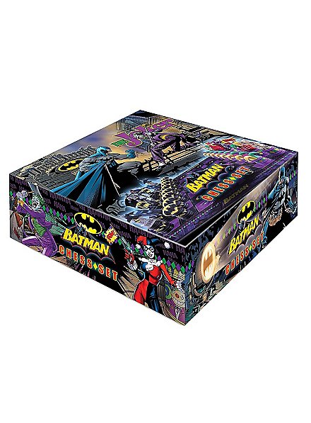 Batman - Retro Chess Set - maskworld.com