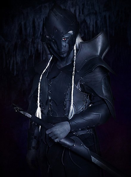 Leather Pauldrons - Dark Elf - maskworld.com