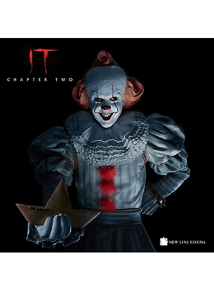 IT - Pennywise from IT Chapter II Life-Size Statue - maskworld.com