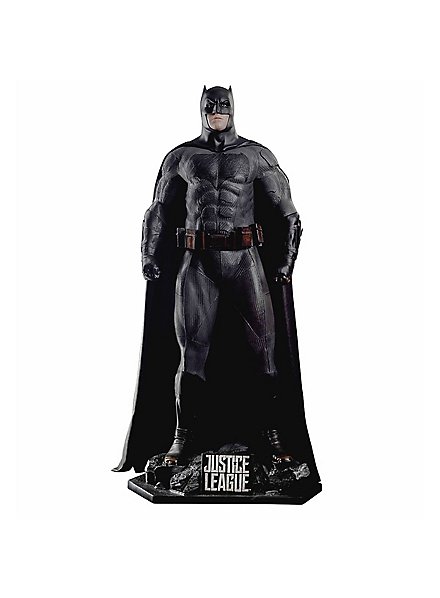 Justice League - Batman Classic Life-Size Statue - maskworld.com