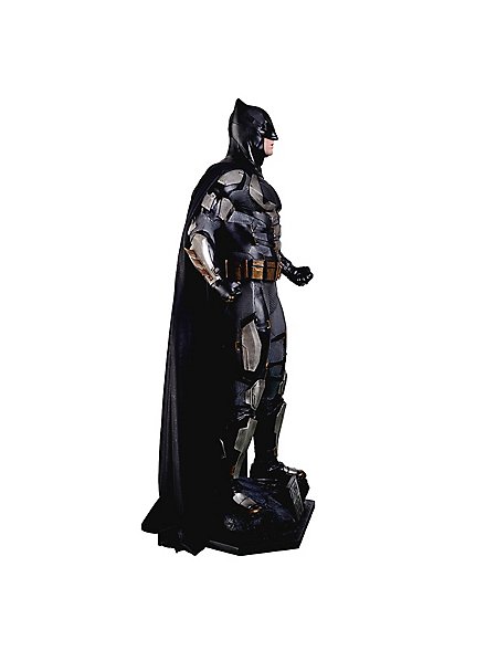 Justice League - Batman Tactical Life-Size Statue - maskworld.com