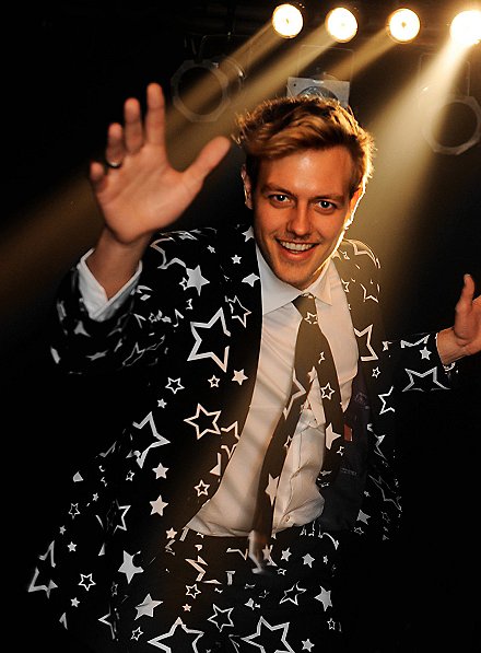 OppoSuits Starring - maskworld.com