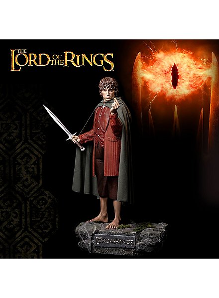 The Lord of the Rings - Frodo Life-Size Statue - maskworld.com