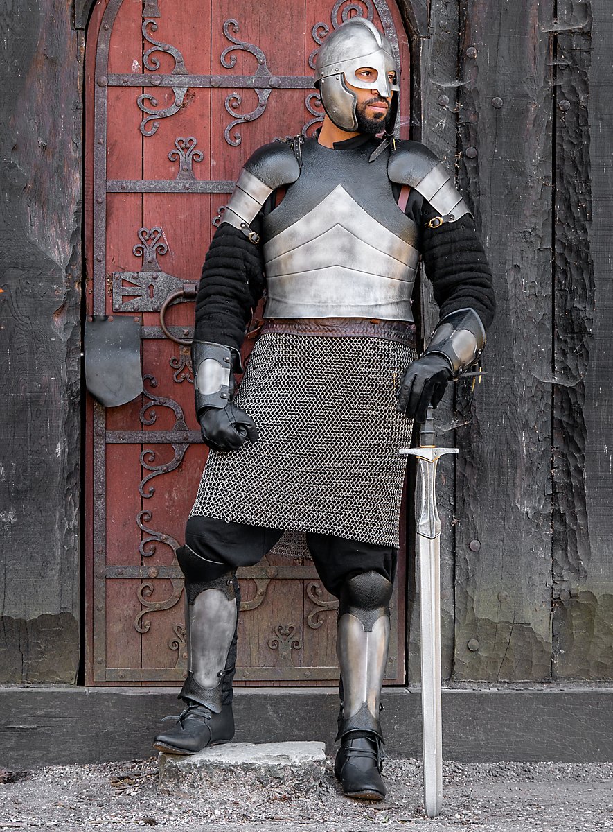 Ensemble d'armure en PU - Cavalier frontalier - maskworld.com