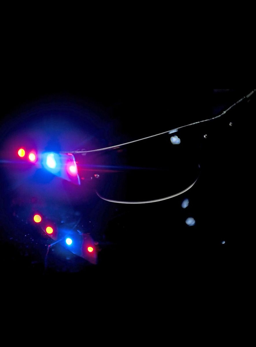 Flashing LED sunglasses - maskworld.com