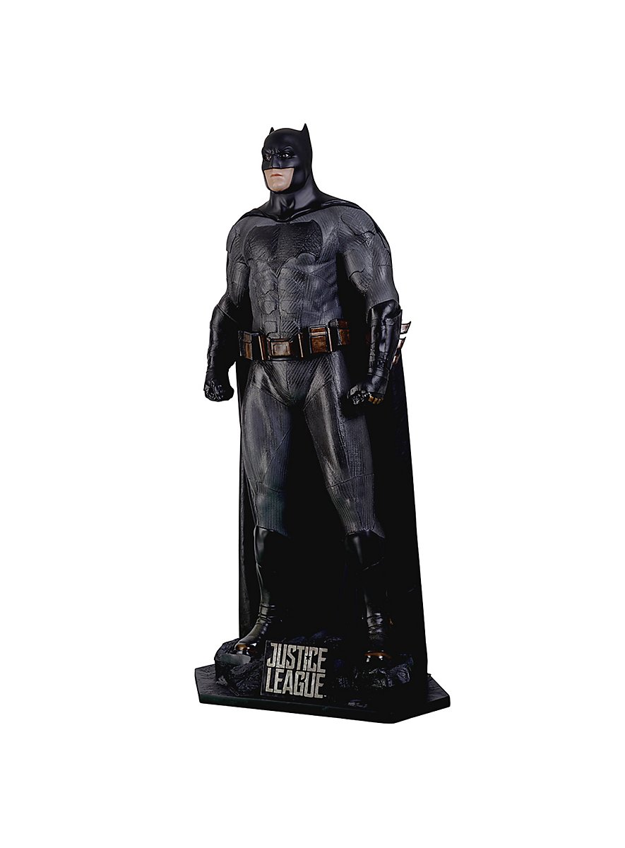 Justice League - Batman Classic Life-Size Statue - maskworld.com