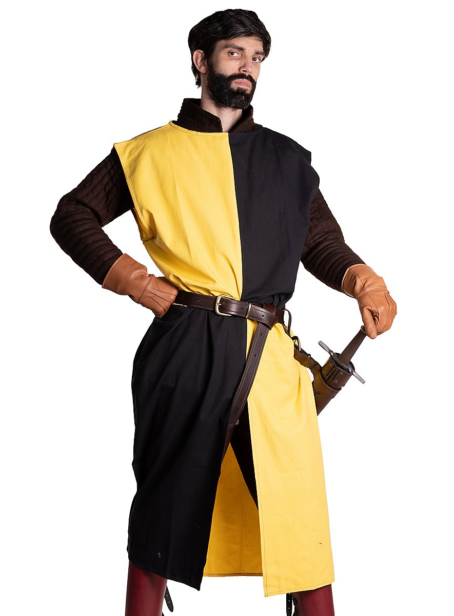 Tabard quarté - Fredegar - maskworld.com