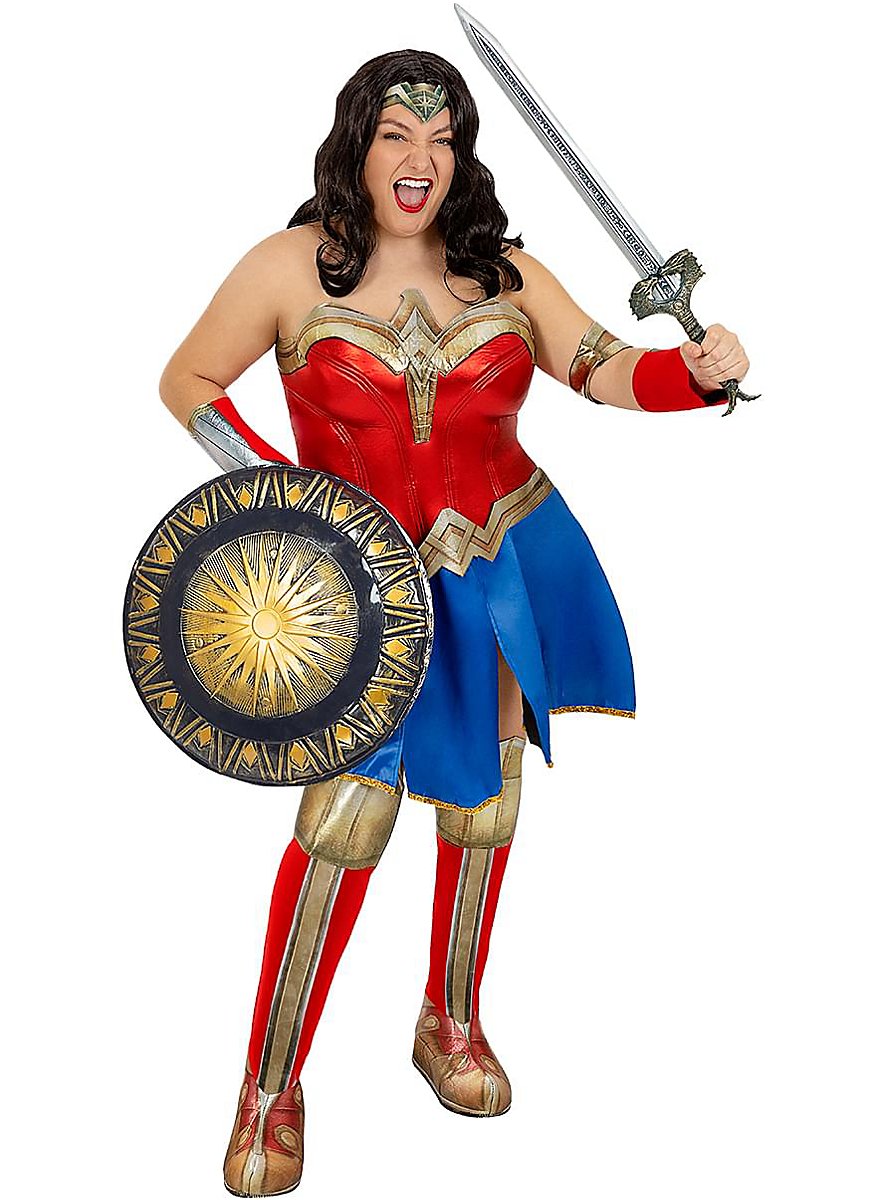 Wonder Woman Shield - maskworld.com